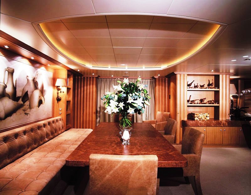 Yacht ALEXANDRA - Dining Table — Yacht Charter & Superyacht News