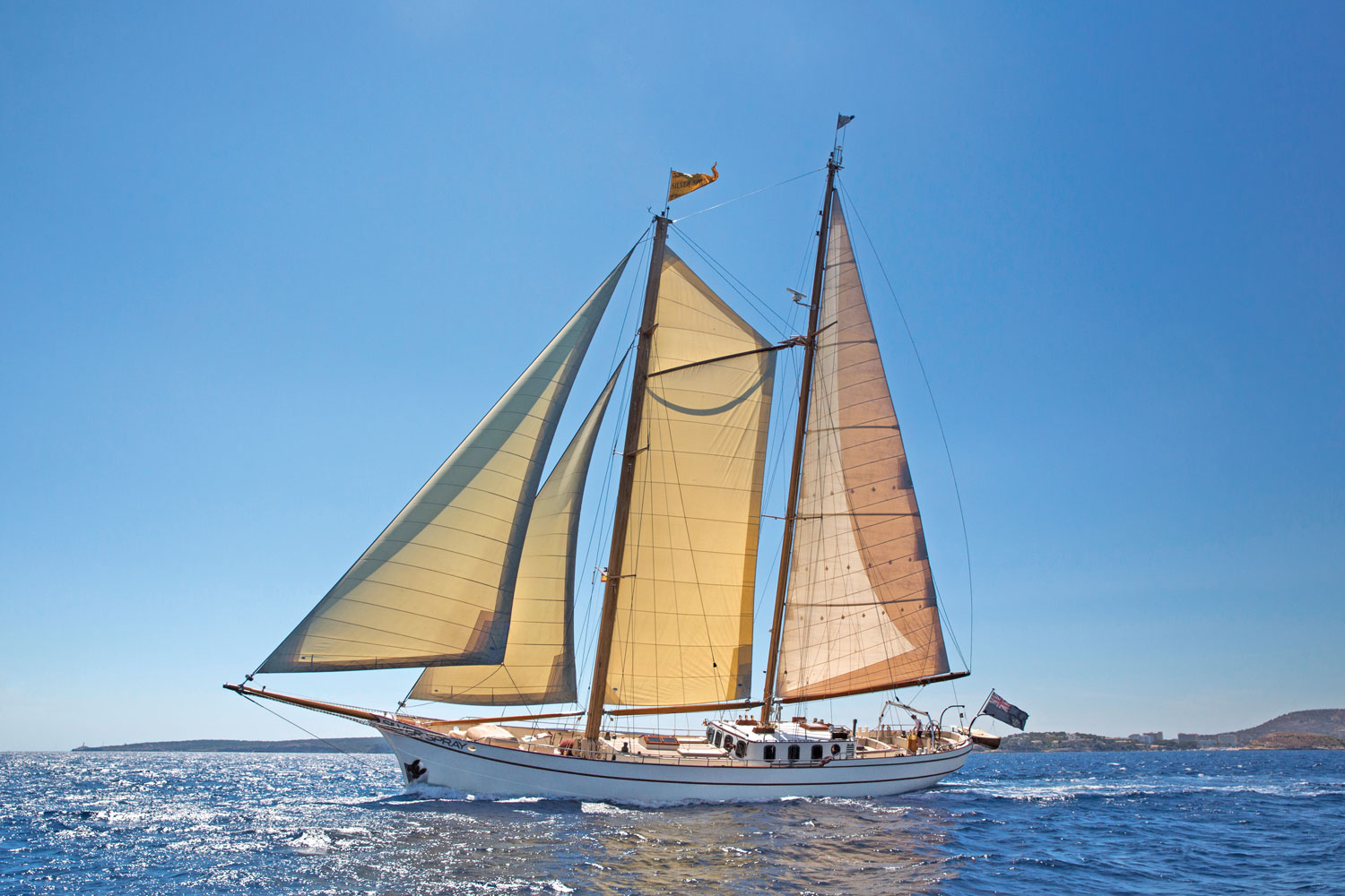 Classic Sailing Yacht SILVER SPRAY Built By Scheepswerf Piet Smit Classic Sailing Yacht SILVER SPRAY Built By Scheepswerf Piet Smit