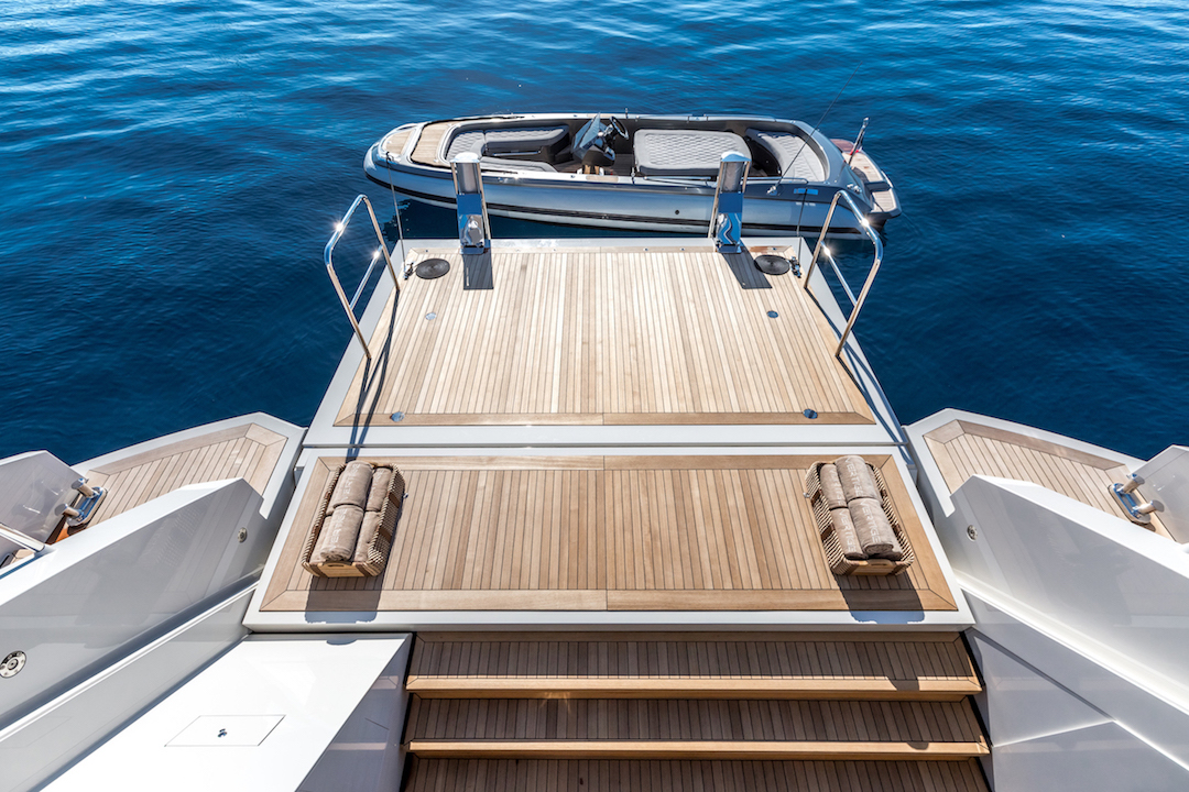 Vertige yacht - open transom — Yacht Charter & Superyacht News
