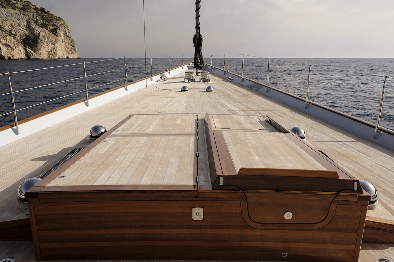 companionway - Photo credit Carlo Baroncini Royal Huisman s/y Aquarius ...