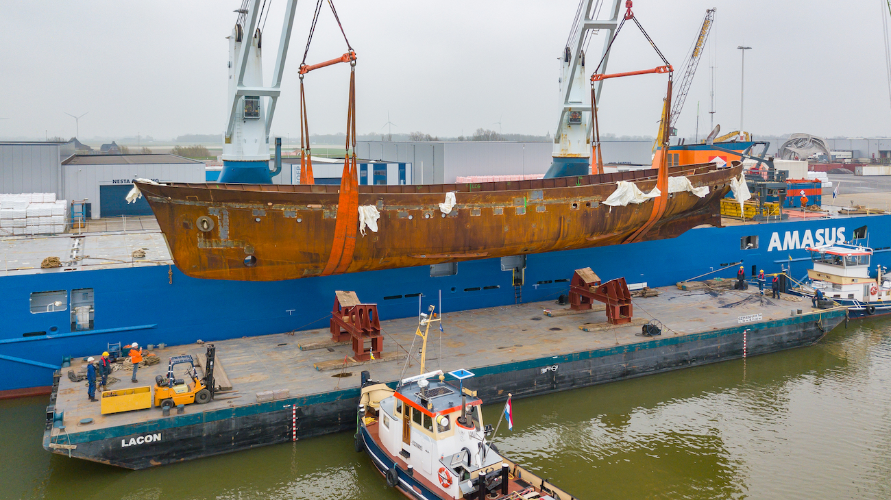 Classic 1950s motor yacht Istros to be refitted by Feadship — Yacht ...