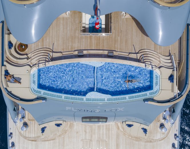Extraordinary swimming pools on multi-million dollar charter yachts ...