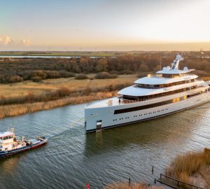 Yacht MOONRISE, Feadship | CHARTERWORLD Luxury Superyacht Charters