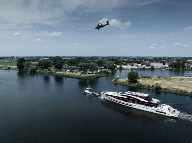 Superyacht ULTRA G by Heesen Yachts on her first voyage - Photo ...