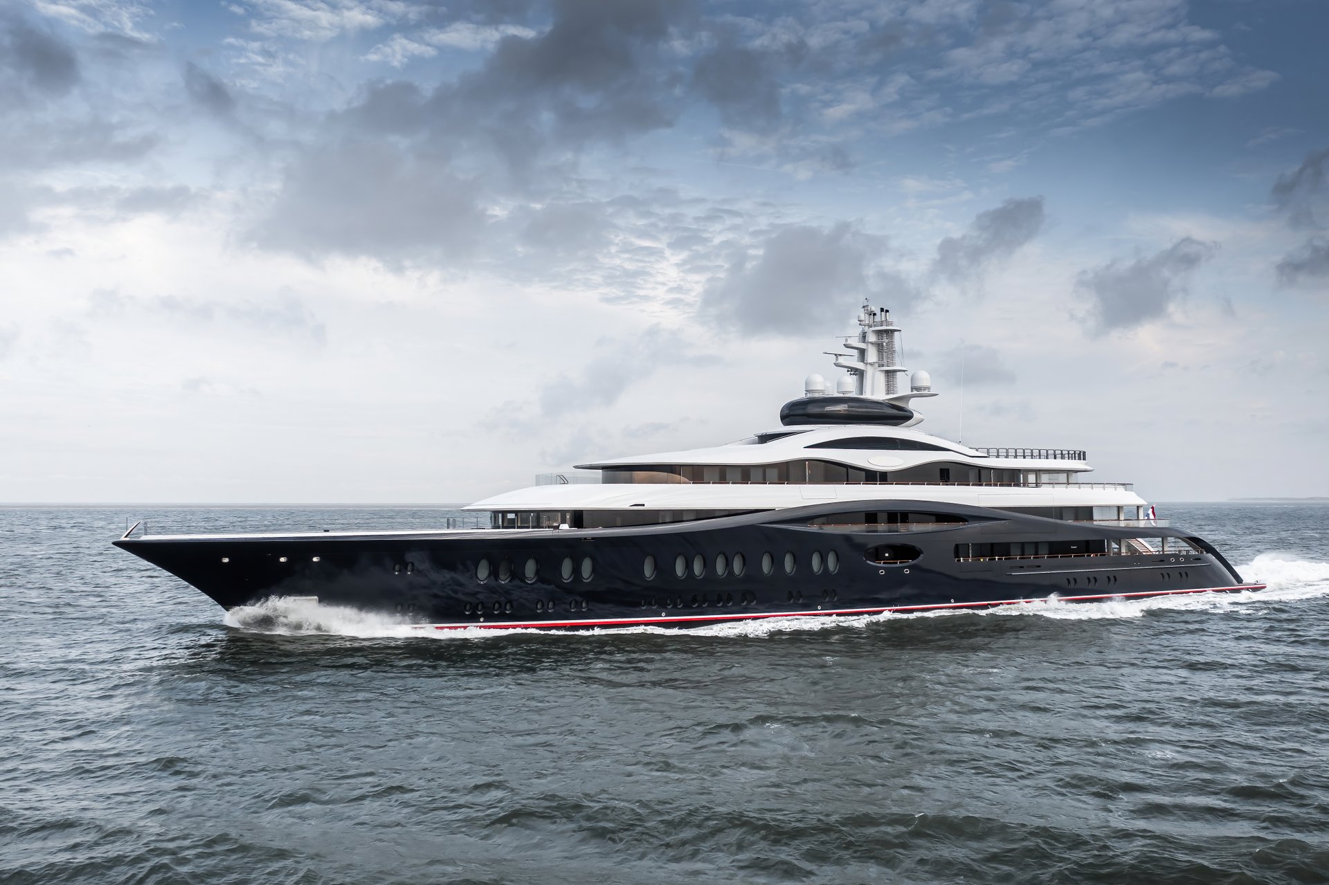 Superyacht LAUNCHPAD © Feadship — Yacht Charter & Superyacht News